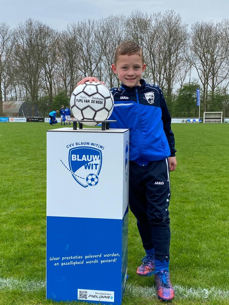 Blauw-Wit legt het af tegen ervaren Kolping Boys | CVV Blauw Wit (W)